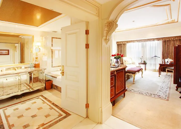 LEGENDALE HOTEL BEIJING, BEIJING